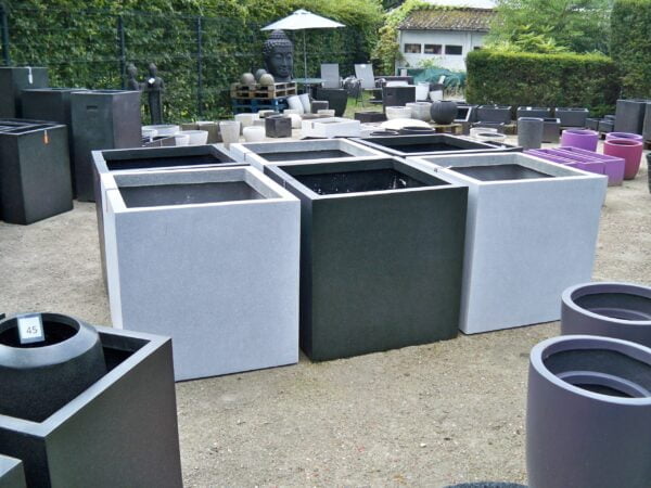 Bloembakken / Terraspotten (hxbxd) 60x60x60 - Firma Remo